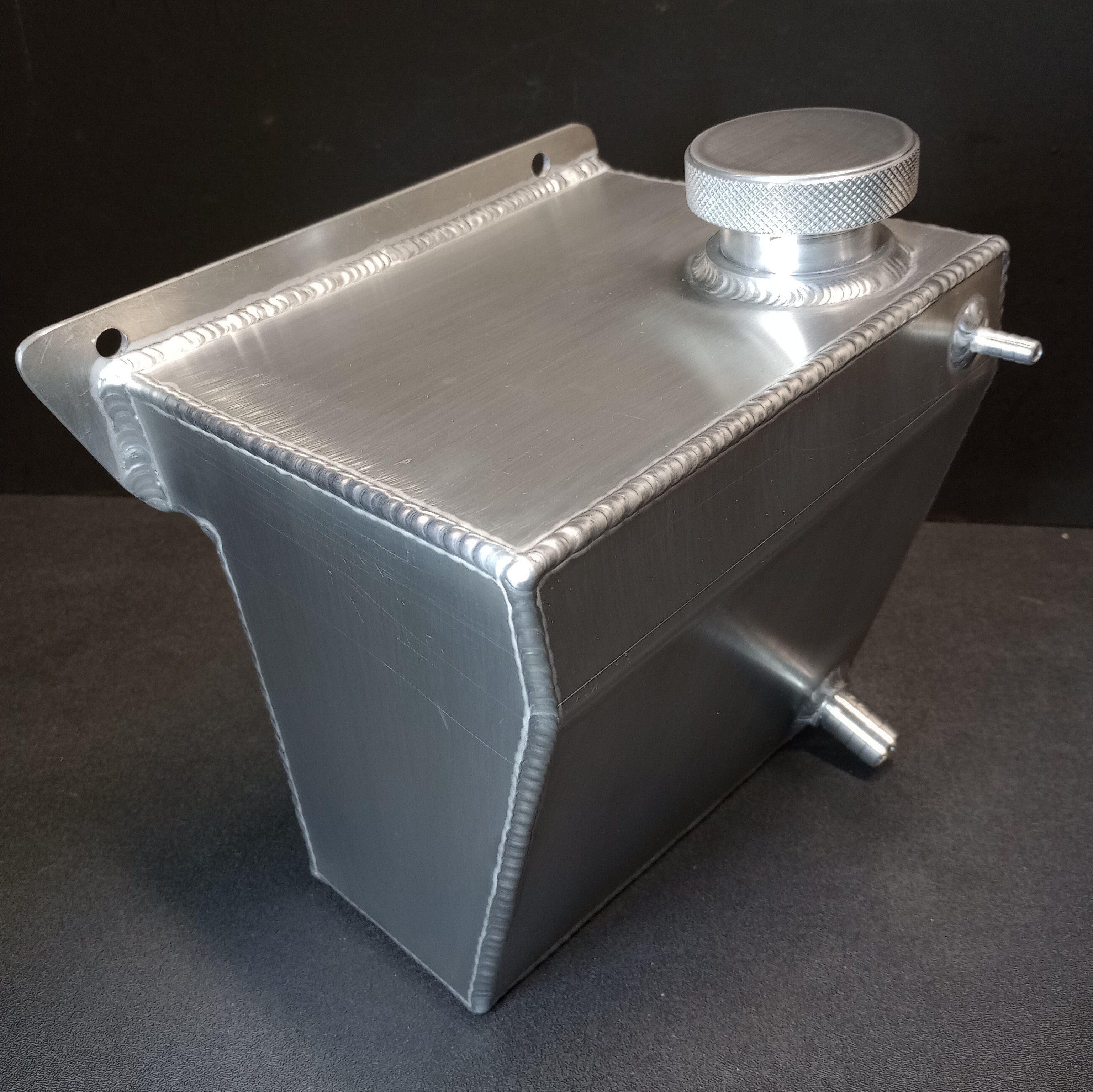 1988-1998 GMT400 Aluminum Surge Tank (Pressurized) – Kloc Fabrication